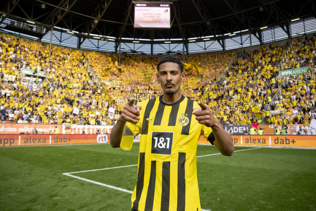 Heartbreak for ex Hammer Sebasiten Haller as penalty miss hands Declan ...
