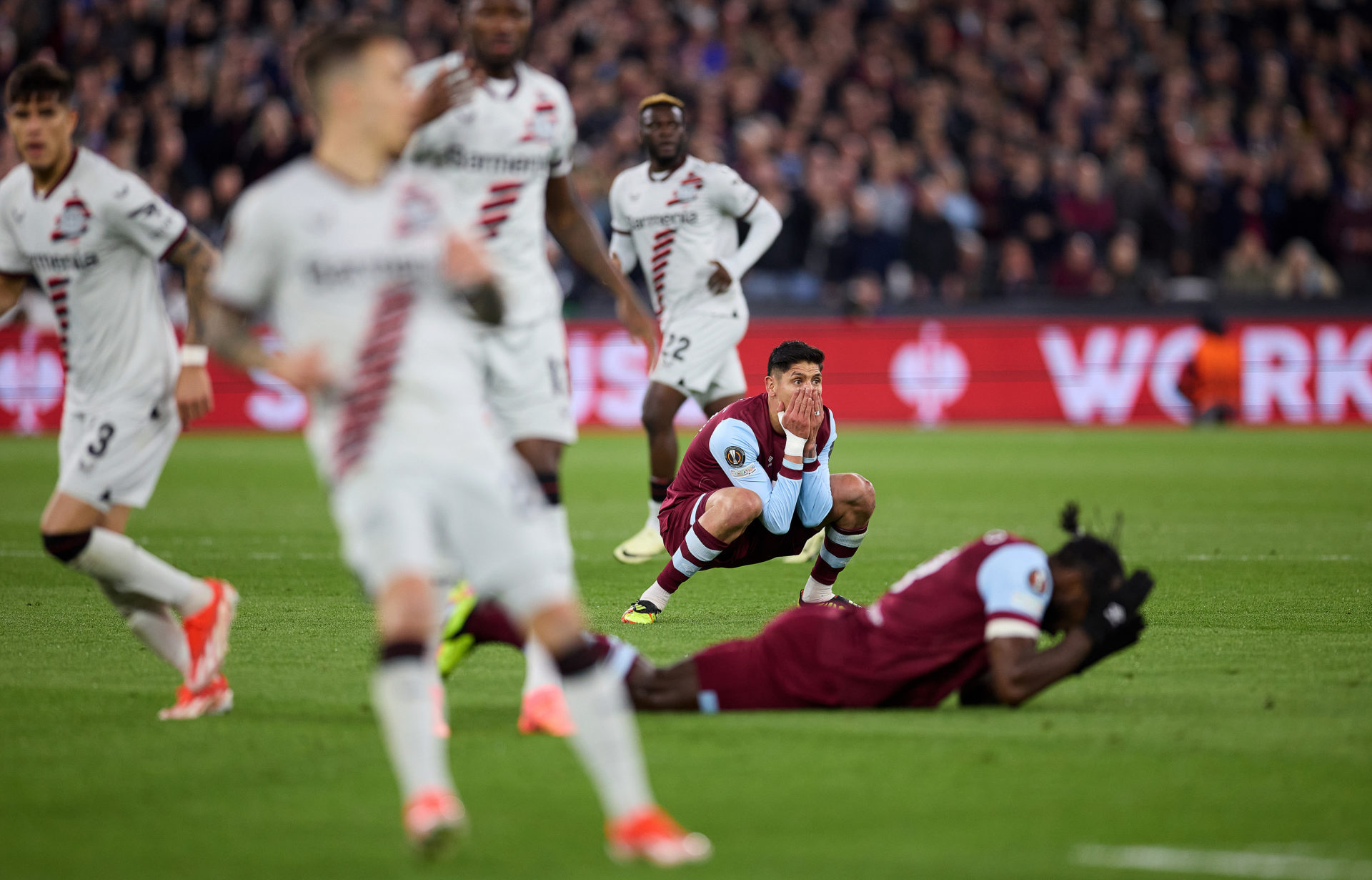 Edson Alvarez says only 1 thing was said in the West Ham dressing room ...