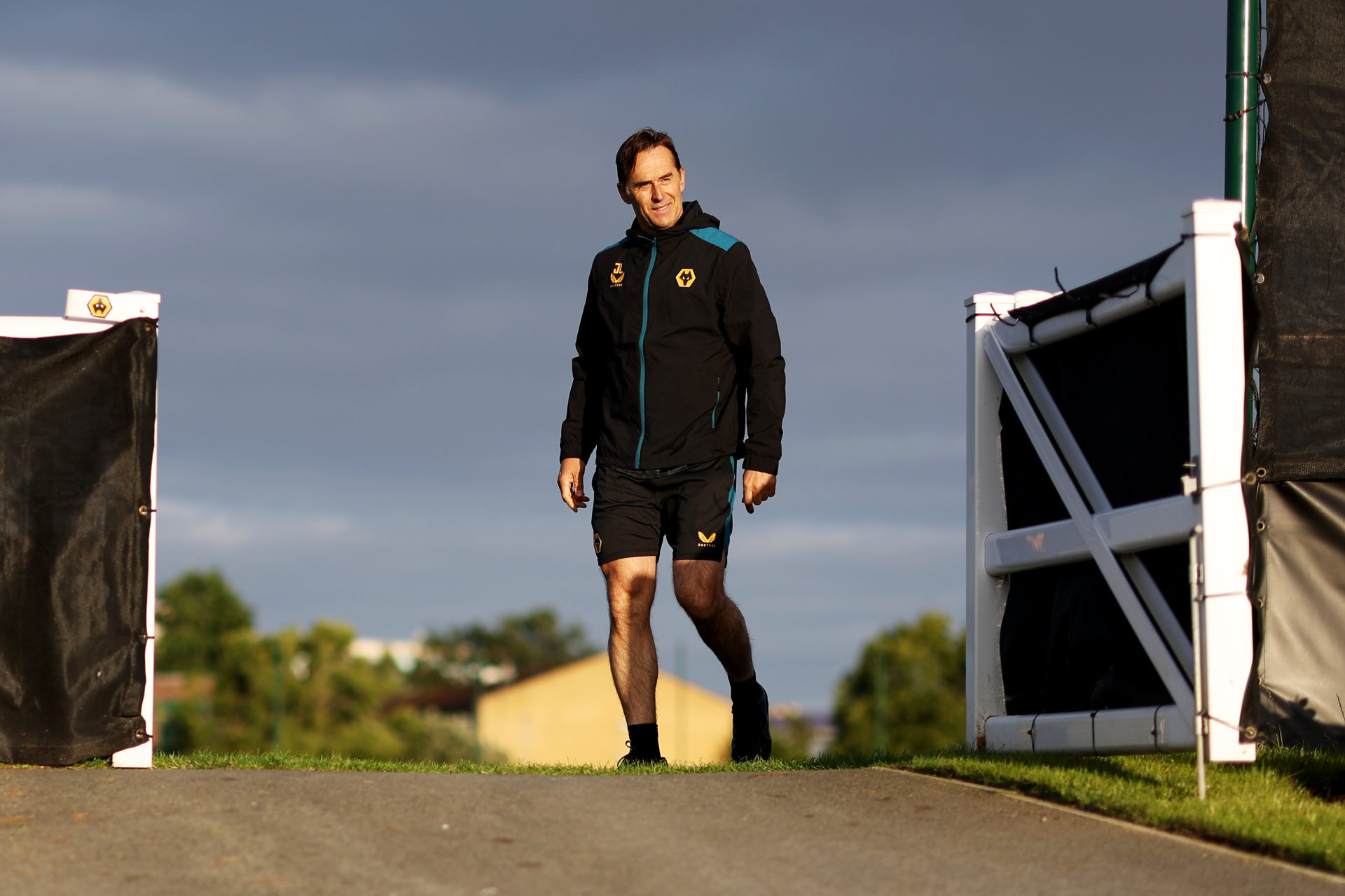 Journalist says West Ham target and Will Salthouse client has said his ...