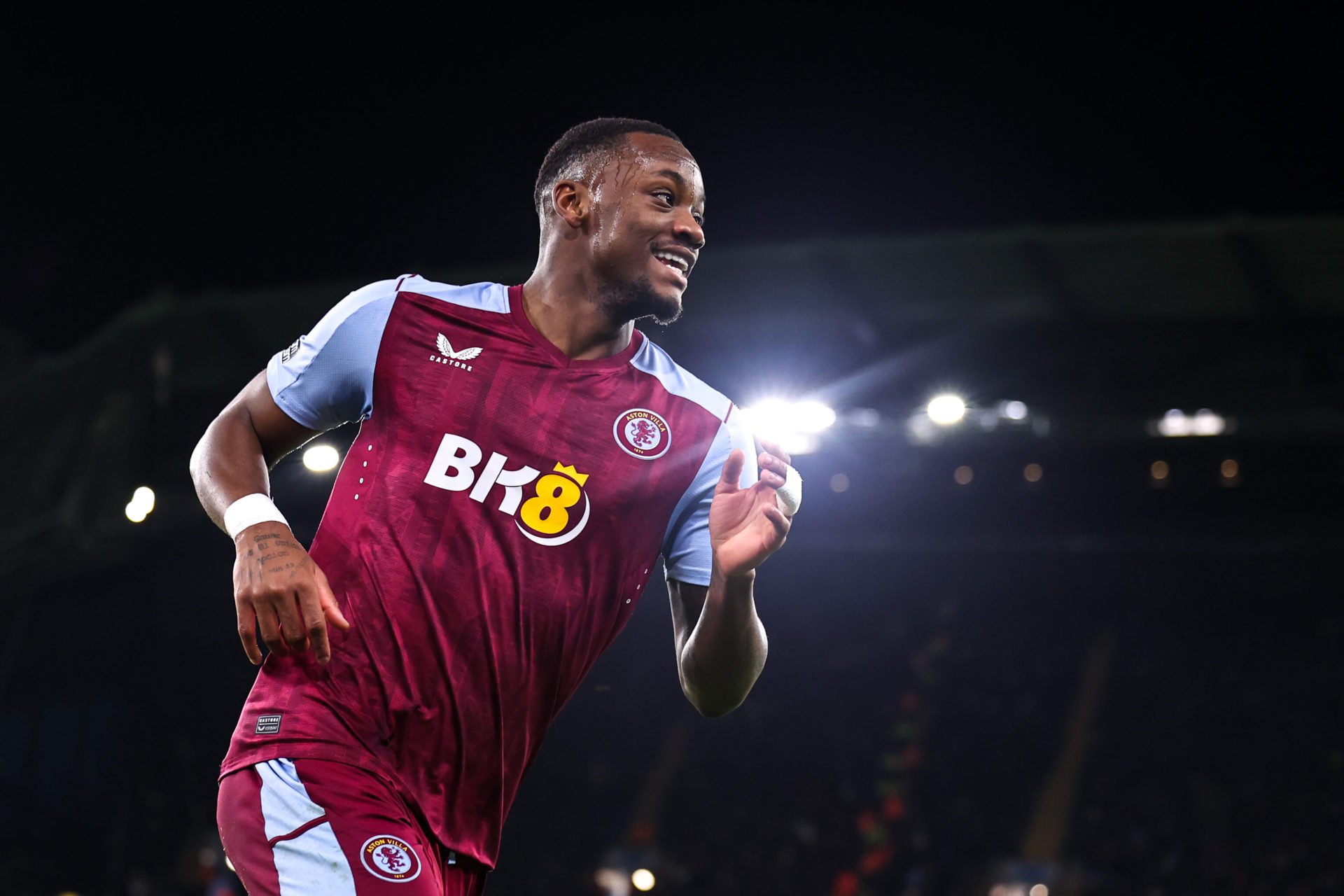 Here's why Jhon Duran to West Ham could be imminent after Roshane ...