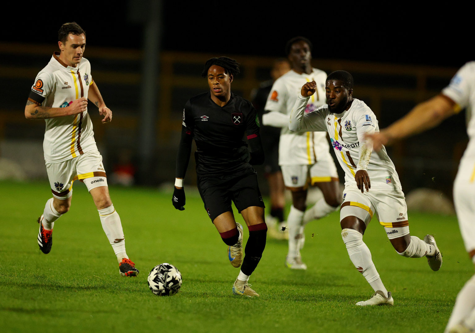 West Ham United under-18 phenomenon lights up Premier League Cup tie vs ...