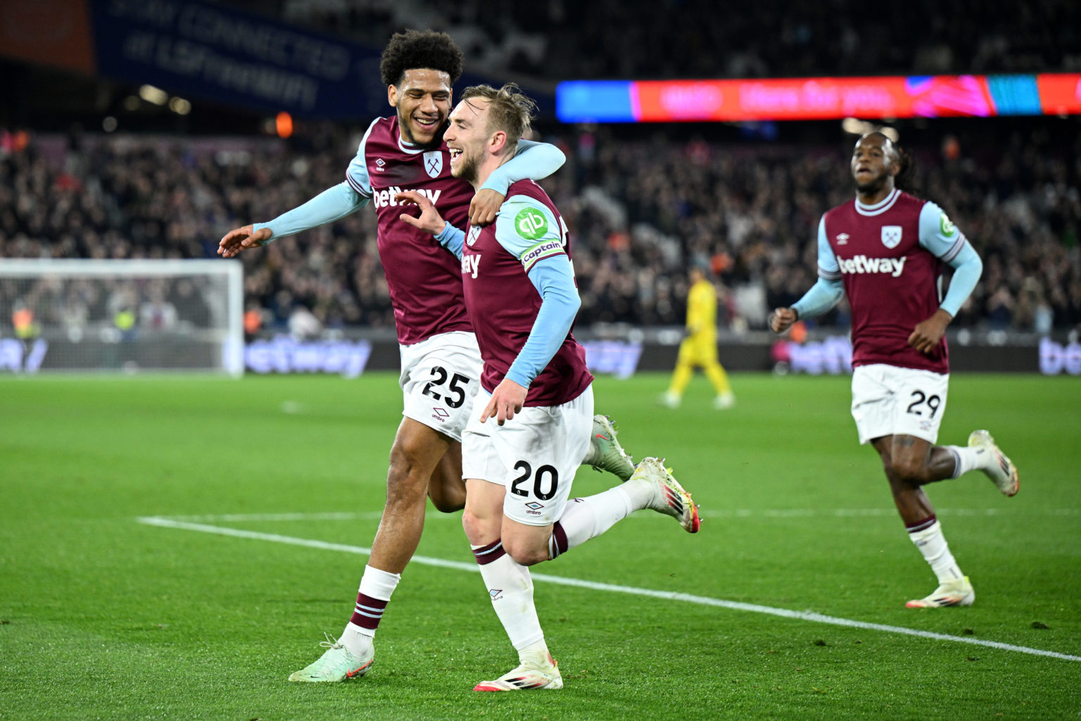 Jean-Clair Todibo's West Ham career could be cut short as stunning new ...