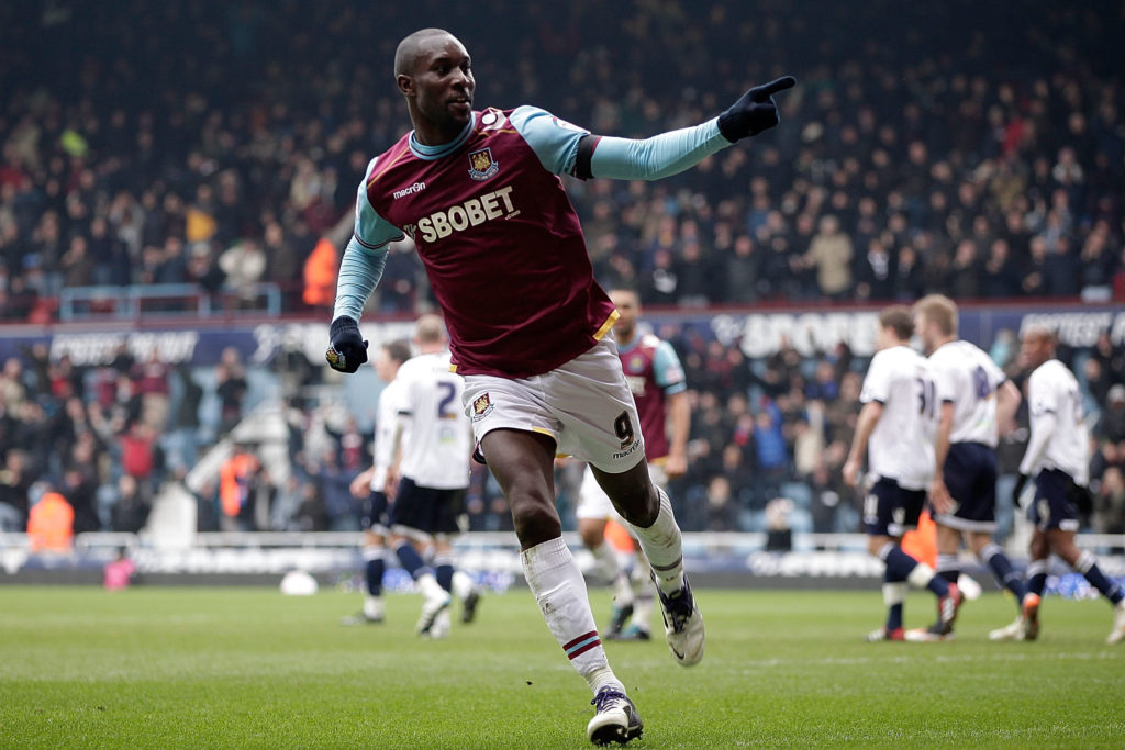 Carlton Cole thinks West Ham's 'exceptional' new signing can save James ...