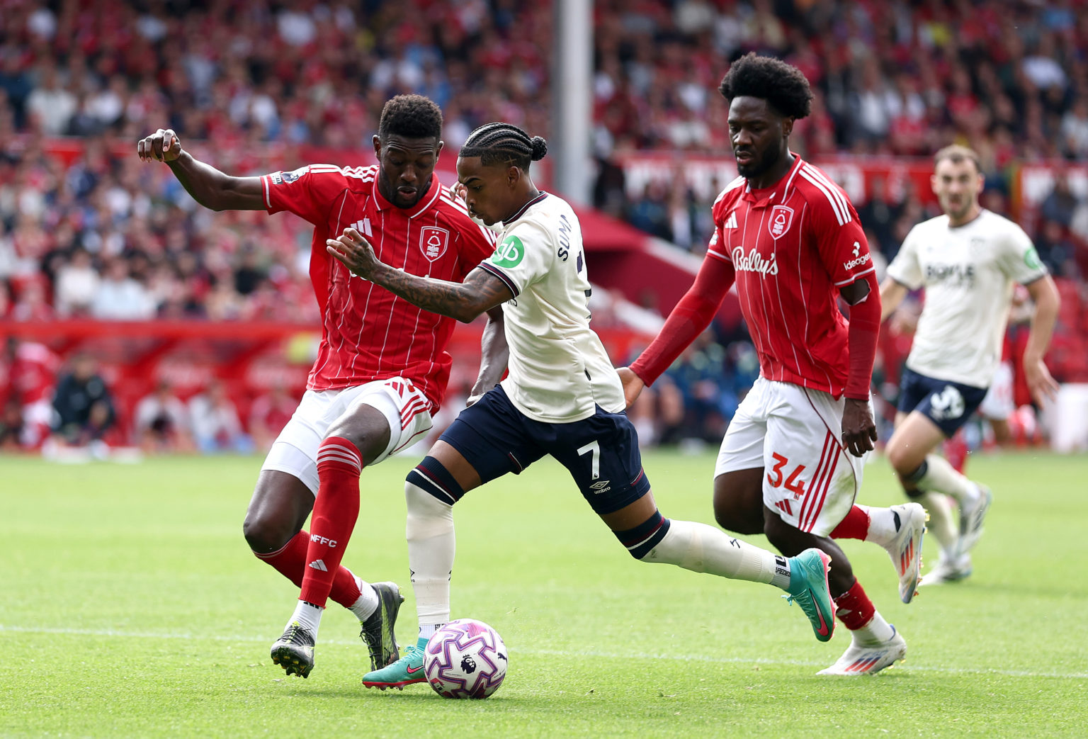 Jarrod Bowen raves about West Ham star who really impressed him at ...