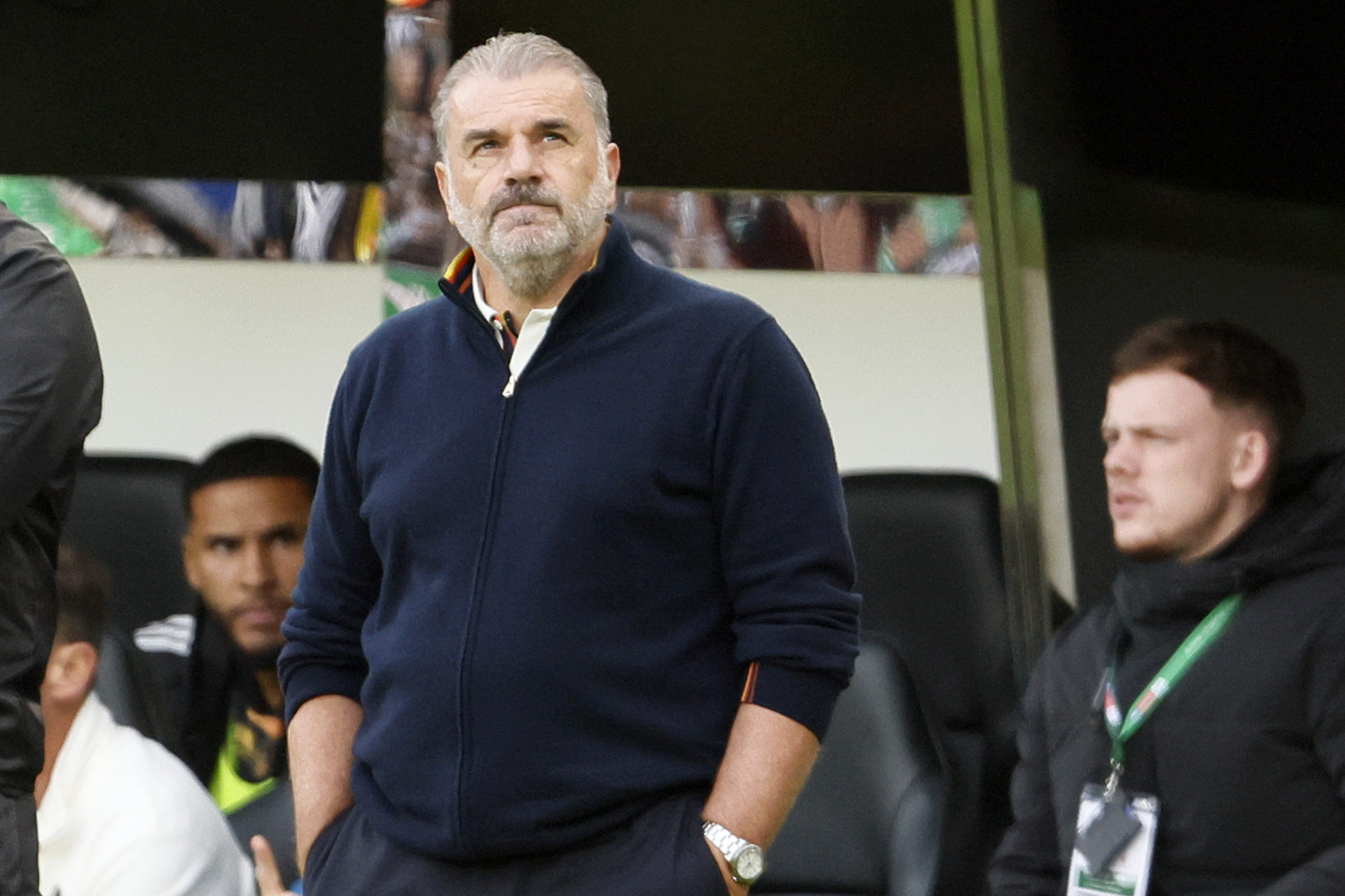 West Ham fans have the last laugh as 'embarrassed' Nottingham Forest ...