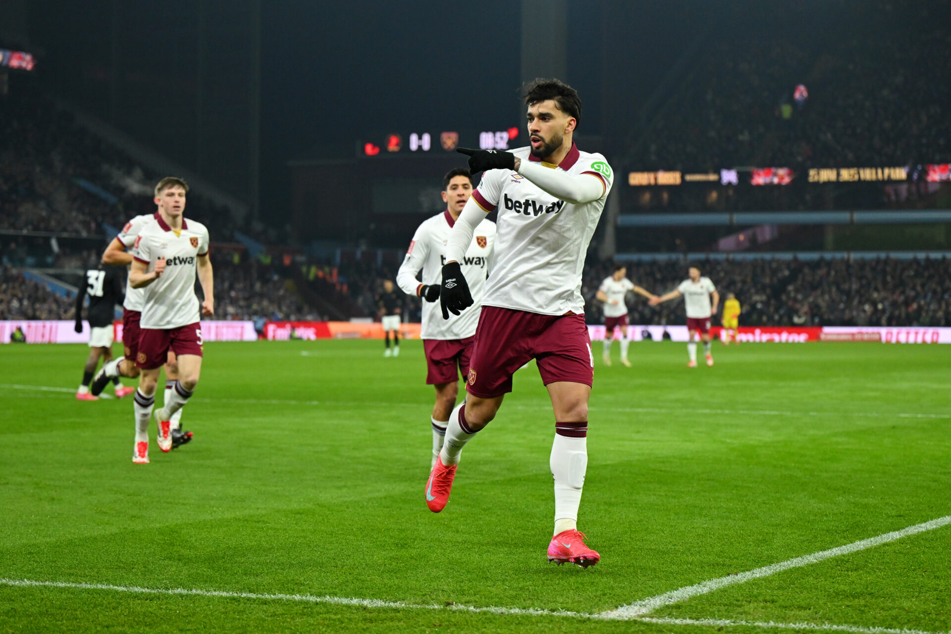 Major Lucas Paqueta twist as West Ham make brand new demand