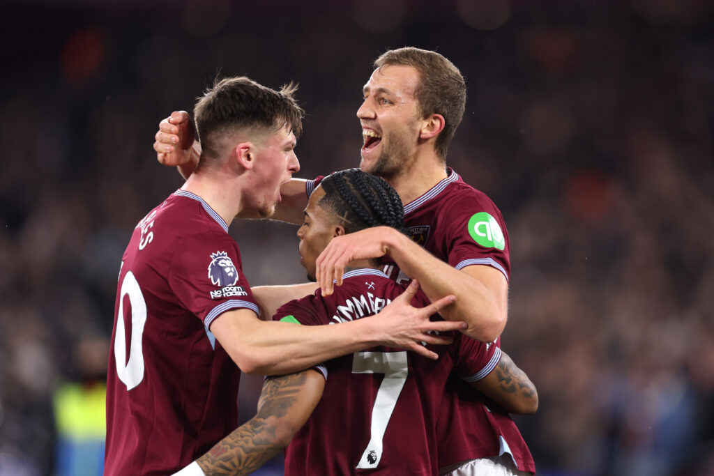 Jermain Defoe felt sorry for one West Ham player who did something ...