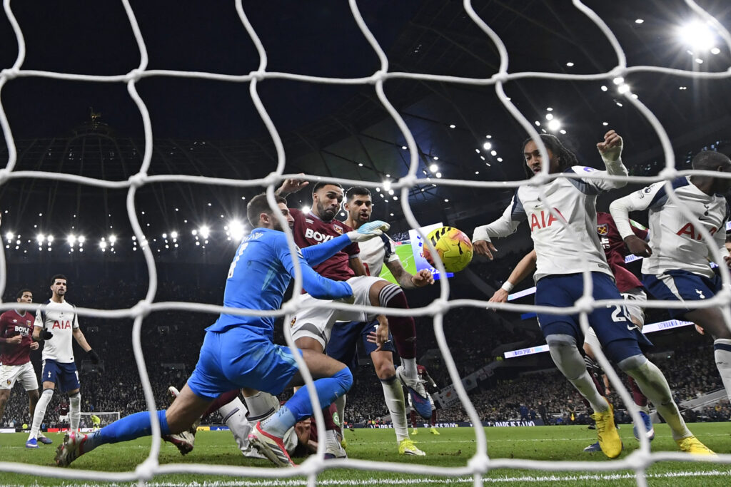 Hero Callum Wilson singles out 'fantastic' West Ham teammate who ...